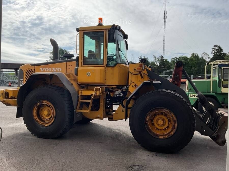 Volvo L 120 E prednji utovarivač