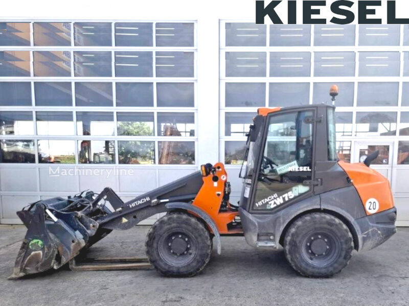 Hitachi ZW75-6 teleskopski prednji utovarivač