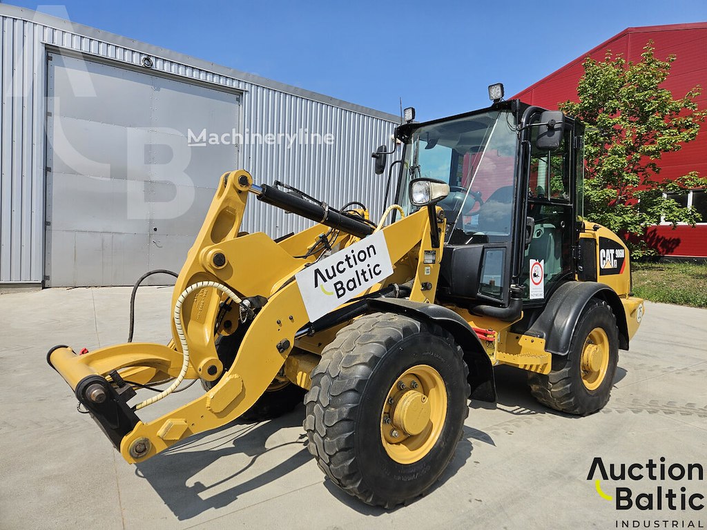 Prodaje se Caterpillar 906 M prednji utovarivač na aukciji