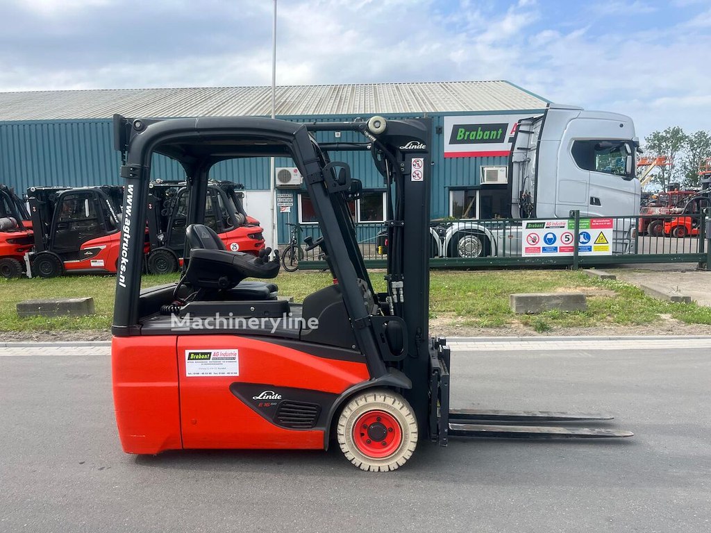 Linde E16-02 viljuškar na tri točka