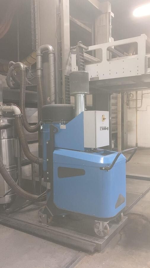 KEVAC K15/90M industrijski sakupljač prašine