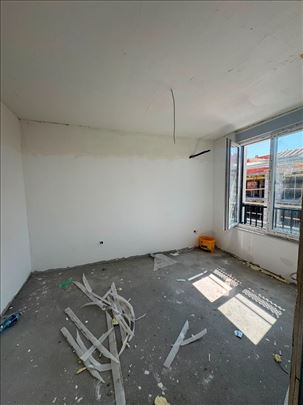 Trošarina, 36m2 na I/3, lift, CG, NOV