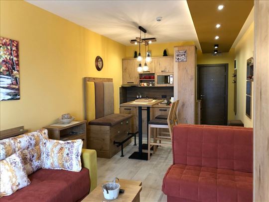 Apartman sa lepim pogledom,uknjižen,Milmari Resort