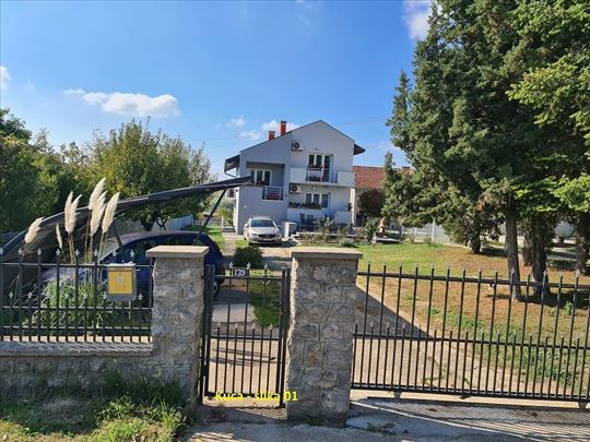 Barajevo - BEZ PROVIZIJE - nedaleko od centra