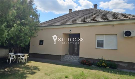Zrenjanin, Lazarevo, Kuća, 3.0, 120m2