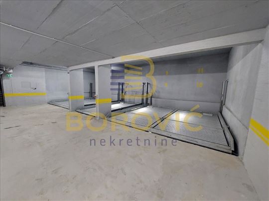 Kluz, 11.27m2, parking mesto klackalica