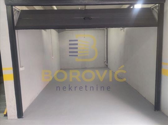 Kluz, 27m2, garažno mesto, -1 nivo