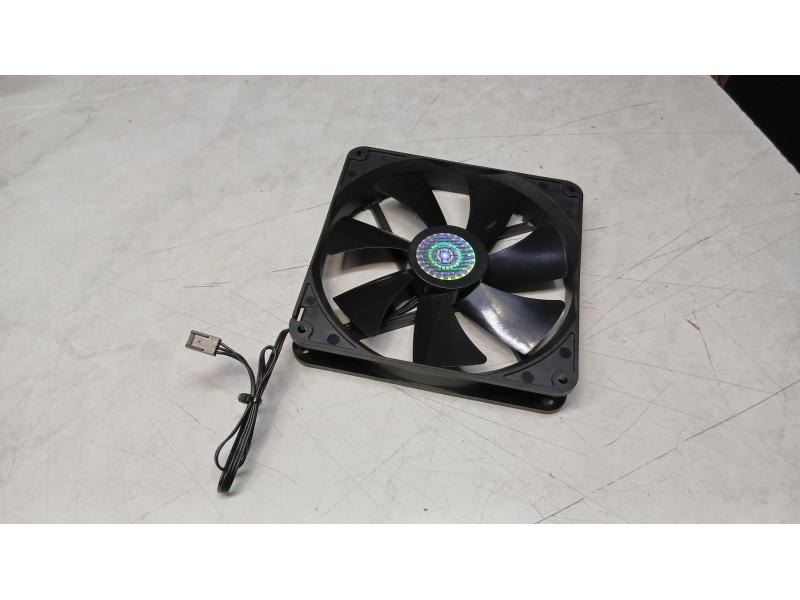14 cm ventilator CoolerMaster 12v 0,18a ispravan