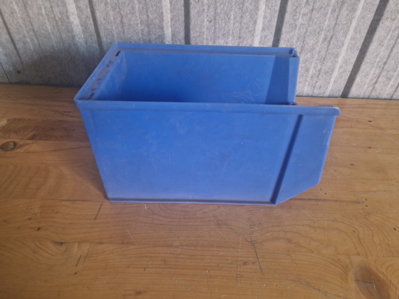 plasticna gajba