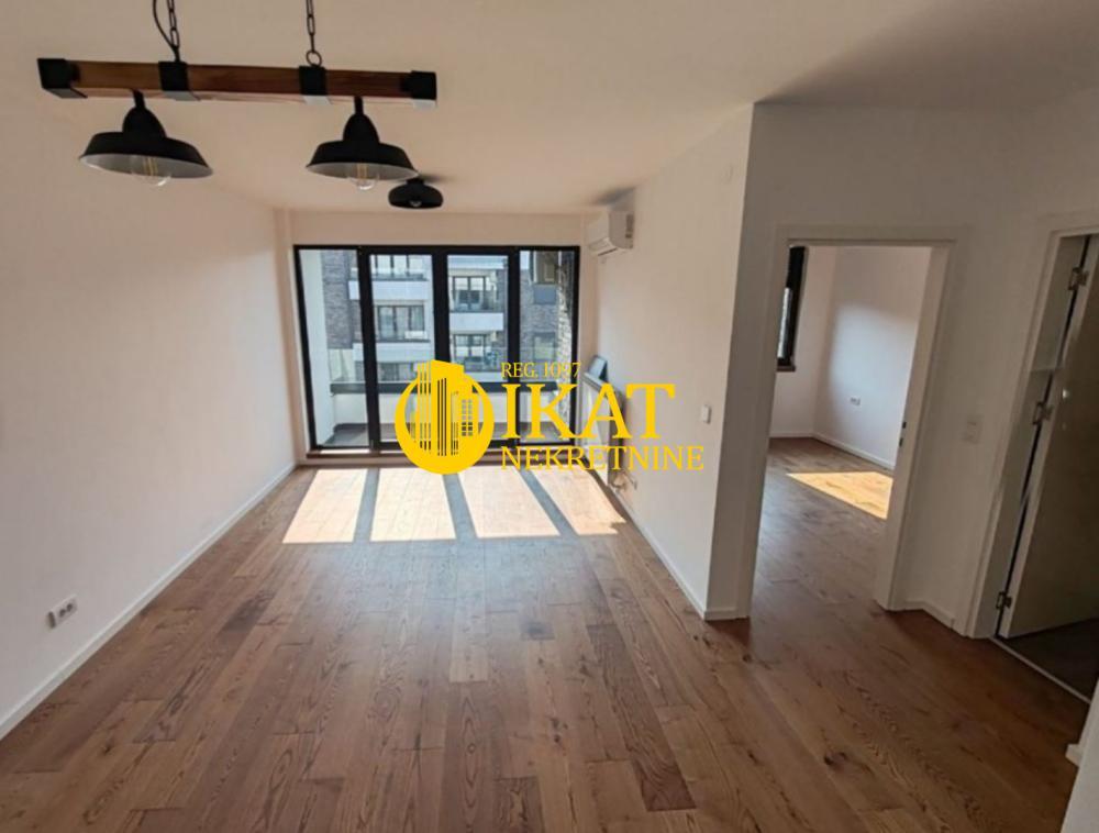 Mirka Milojkovića, Dvosoban stan na prodaju, 47m2, 160.000€