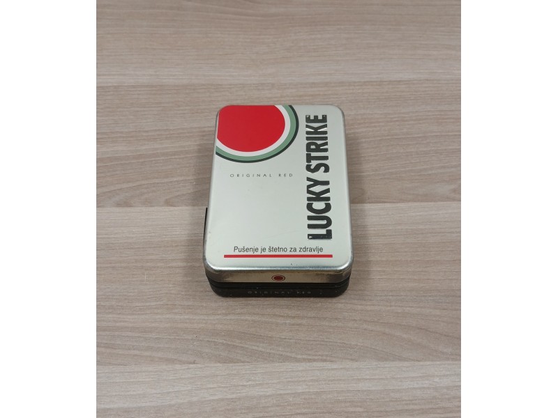 Metalna kutija tabakera LUCKY STRIKE
