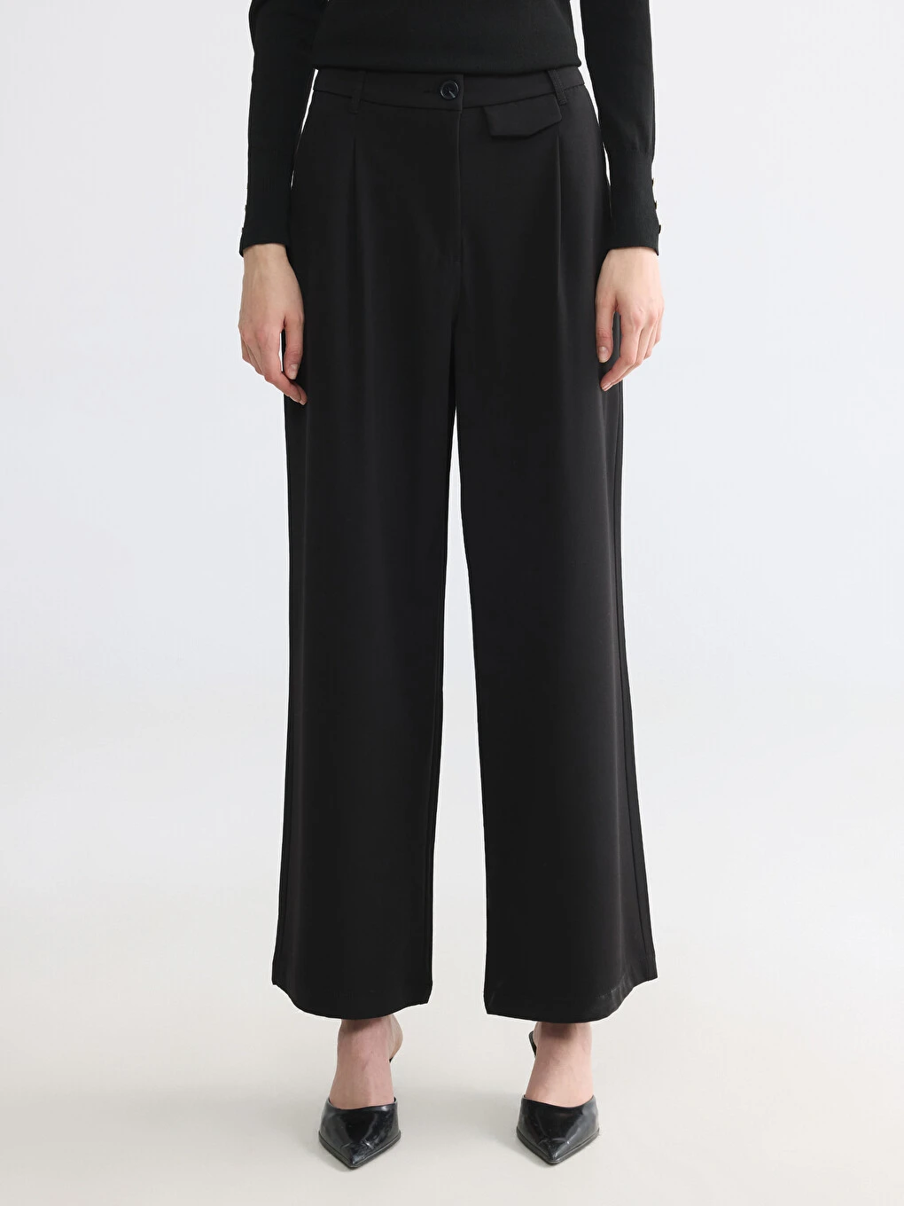 LCWAIKIKI Classic Ženske Plisirane Pantalone Sa Visokim Strukom