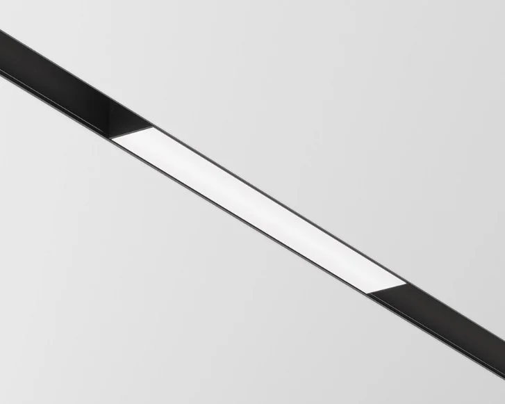 Maytoni BASIS Crna Magnetni Sinski Reflektor
