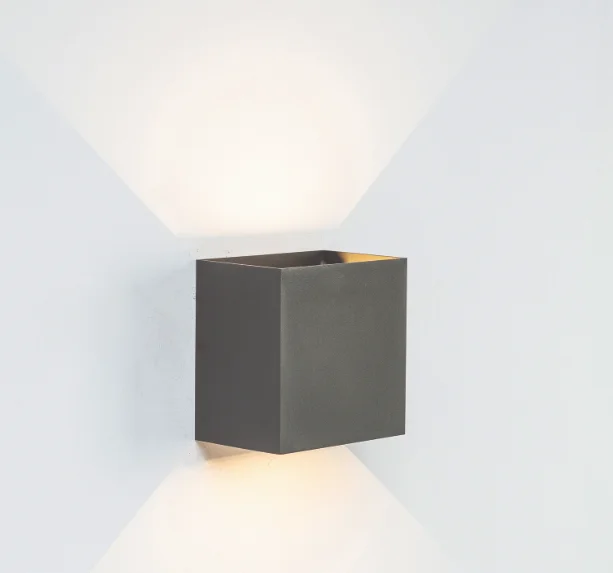Mantra Davos Fasadna lampa tamno siva led 20W 4000K