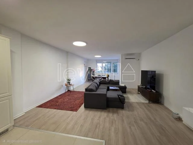 NOVI SAD - SAJAM - 104.00 m2