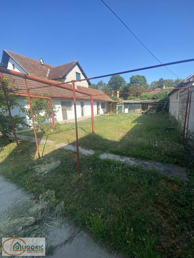 Odlična kuća-odmah useljiva