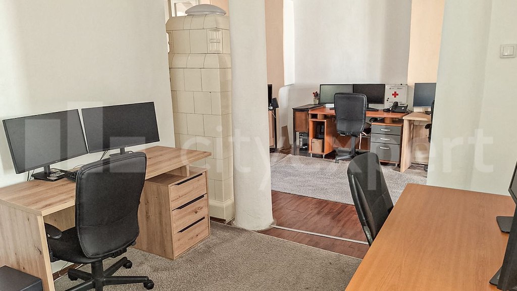 Poslovni prostor Izdavanje Novi Sad Bez skrivenih troškova - 103m², Nikole Pašića, Novi Sad - 600€
