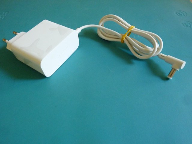 XIAOMI  BLJ15W200060P-VA - punjač za štapni usisivač