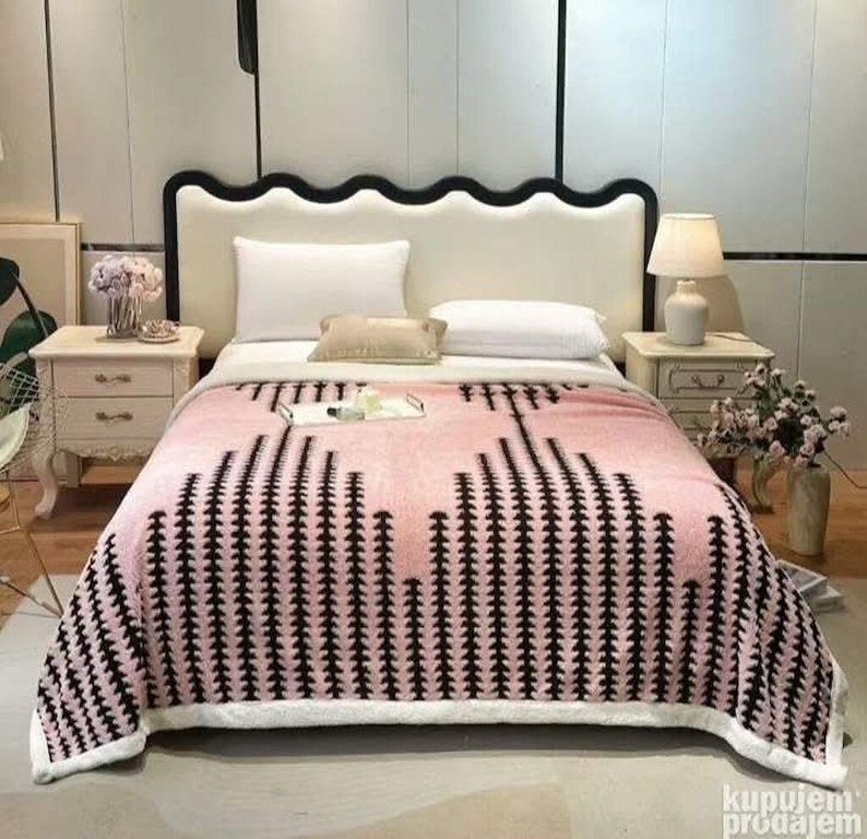 CEBE  Pripremite se za hladnije dane CENA: 150x200 cm- 2700din