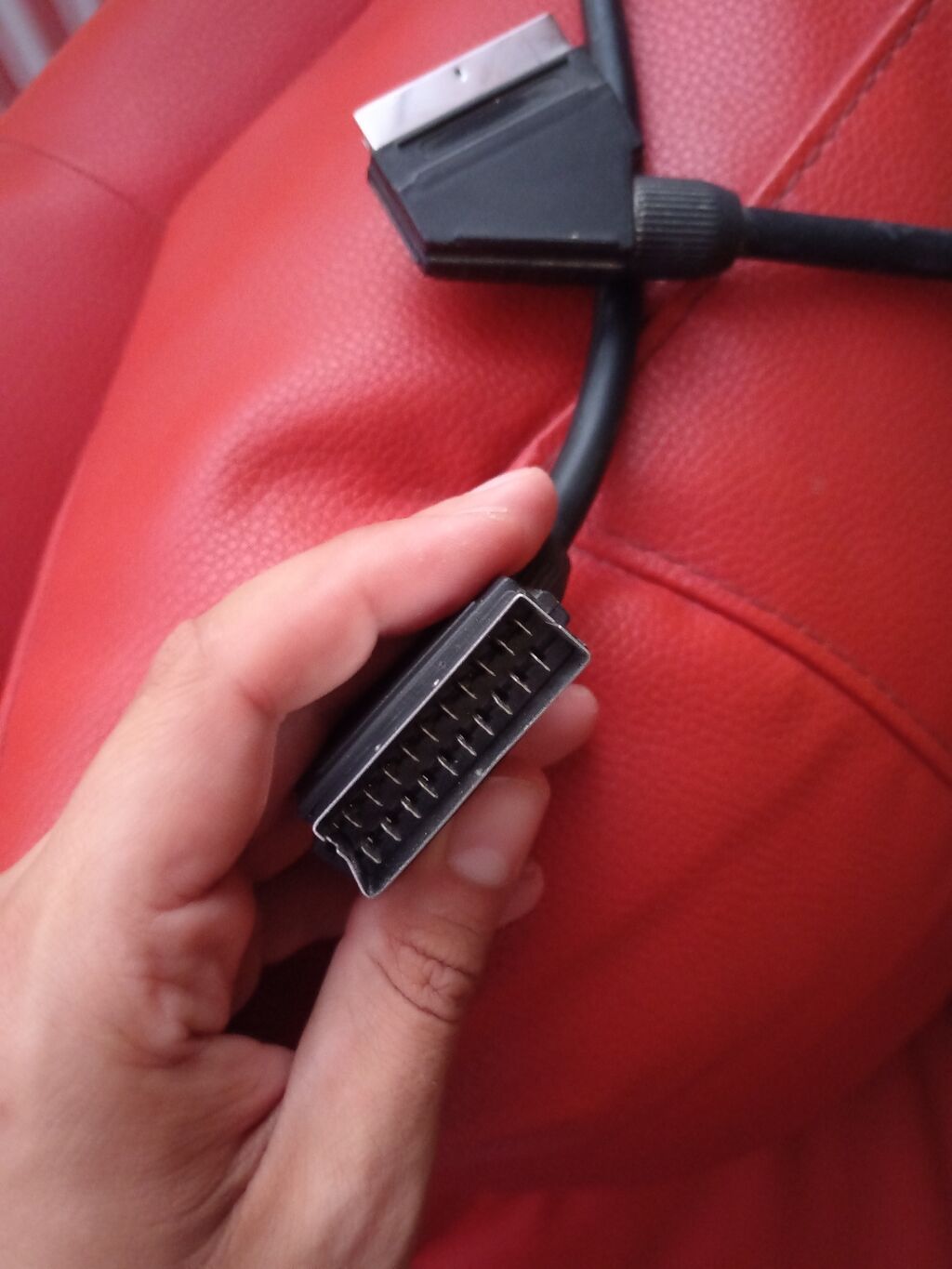 SCART – SCART audio/video kabl - Konektori: SCART (21-pin) muški na