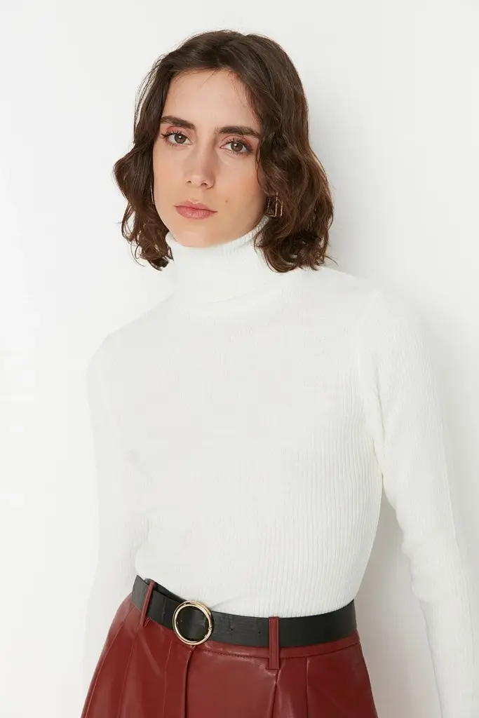 Trendyol Milla Ženski duks TWOAW21KZ1279, Bela