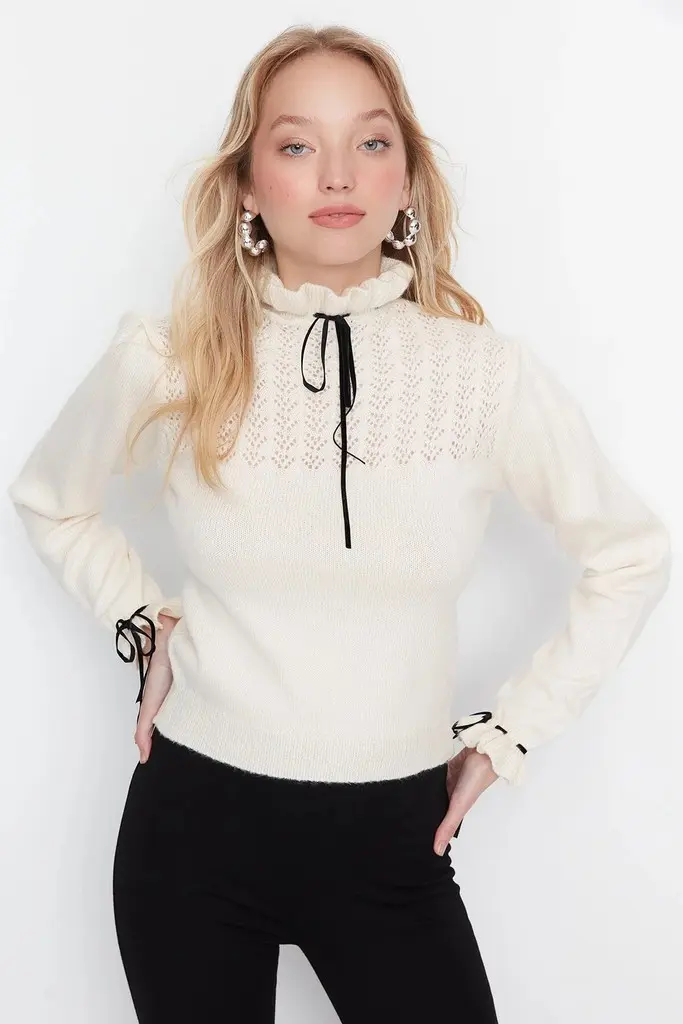 Trendyol Milla Ženski duks Twoaw21Kz2355, Bela