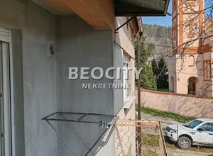 Prodaja Vila - Sremska Mitrovica, Ležimir