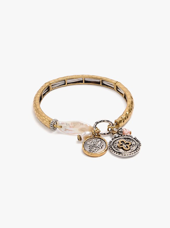 ELASTIC BRACELET WITH CHARMS AND FRESHWATER PEARLS