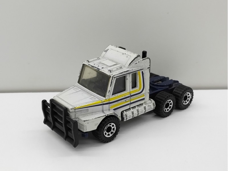 Matchbox Scania T-142