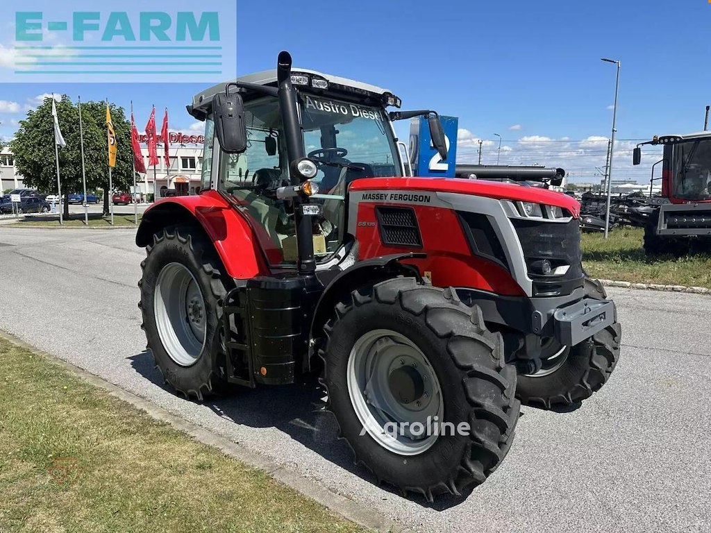 Massey Ferguson mf 6s.135 traktor točkaš