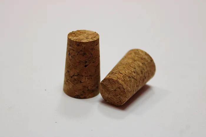 ZATVARAČ/ ČEP PLUTANI KONUSNI 27X22X19 za flašu od 1L