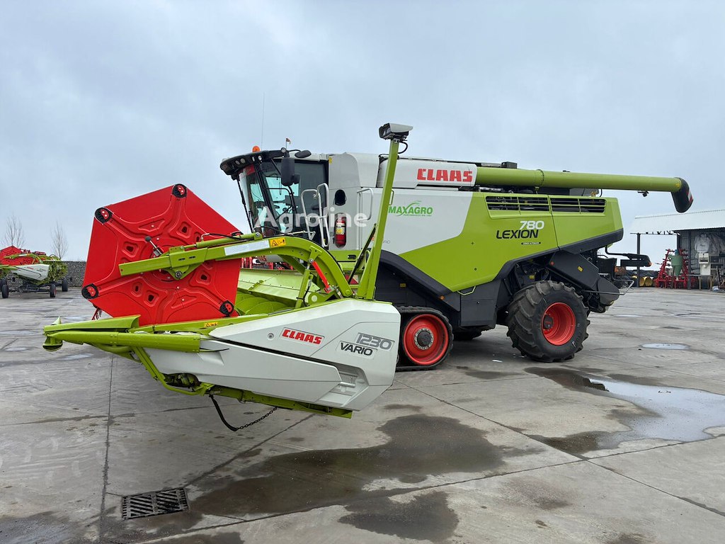 Claas Lexion 780TT Combina Agricola kombajn za žito