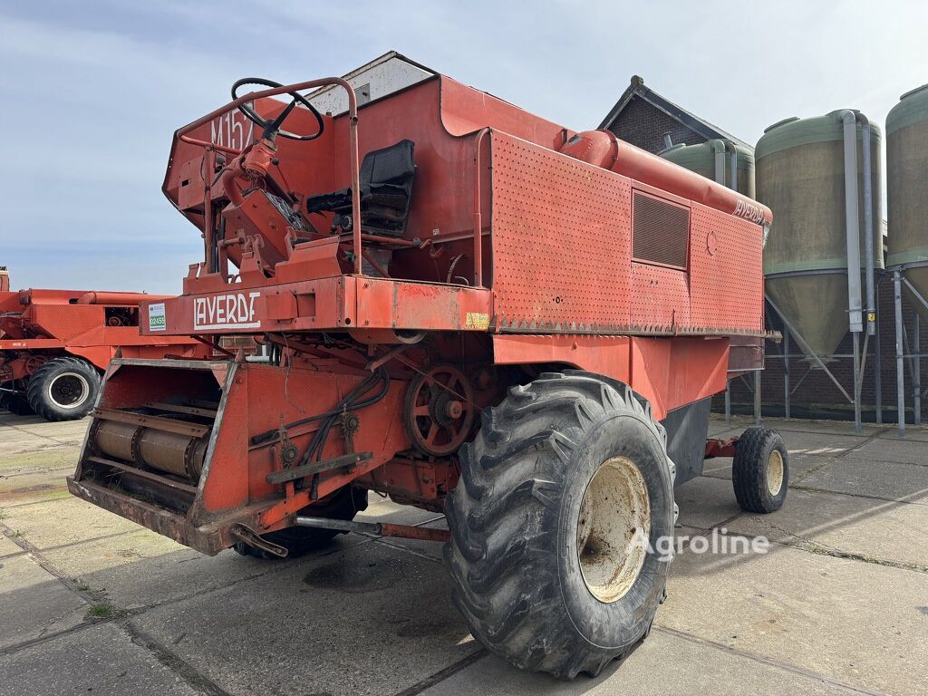 Laverda M152 kombajn za žito