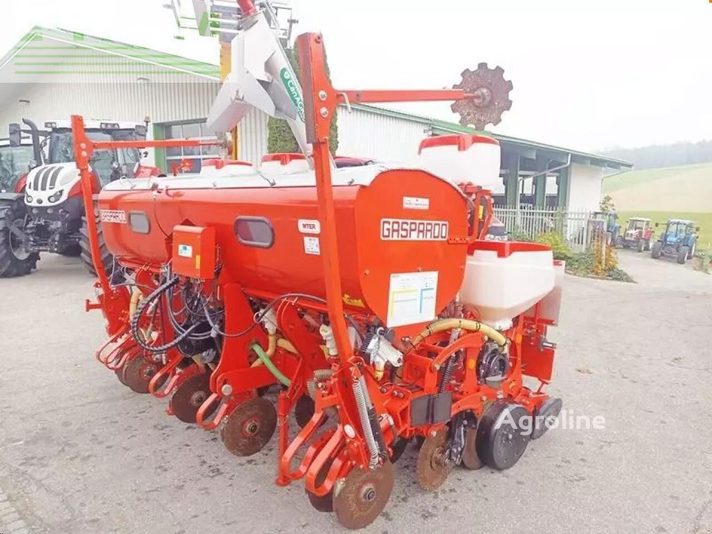Gehl mte-r 300 6-reihige isotronic einzelkorn pneumatska precizna sejalica