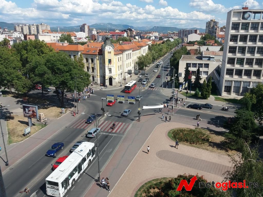 Iznajmljujem stan u strogom centru Nisa