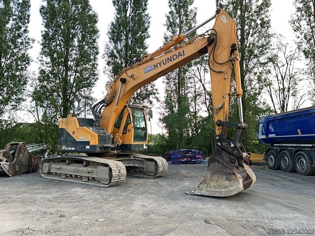Lančani bager
Hyundai Robex 235 LCR-9A