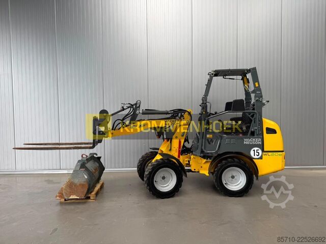 Guseničarski utovarivač
Wacker Neuson WL 20 e