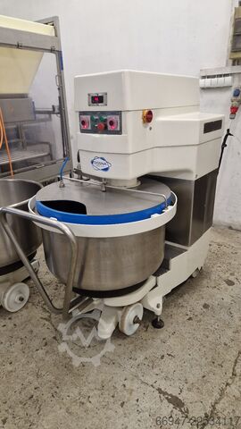 Spiralni mikser
Diosna SPV 120 spiralmixer with 2 bowls