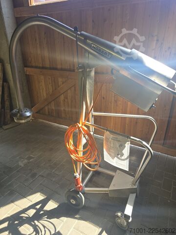 Planetarni električni mikser
HOBART PVM 302 CN