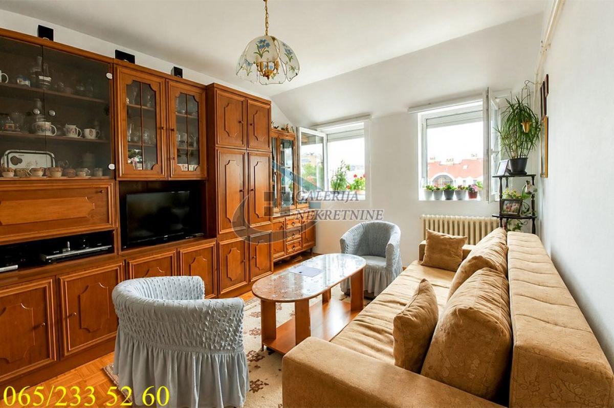 Troiposoban stan na prodaju, Banovo Brdo, Beograd, 88m², 197.000 €