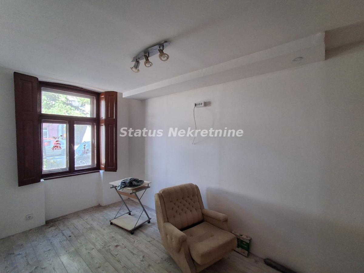 Dvosoban stan za izdavanje, Petrovaradin, Novi Sad, 42m², 600 €/mes