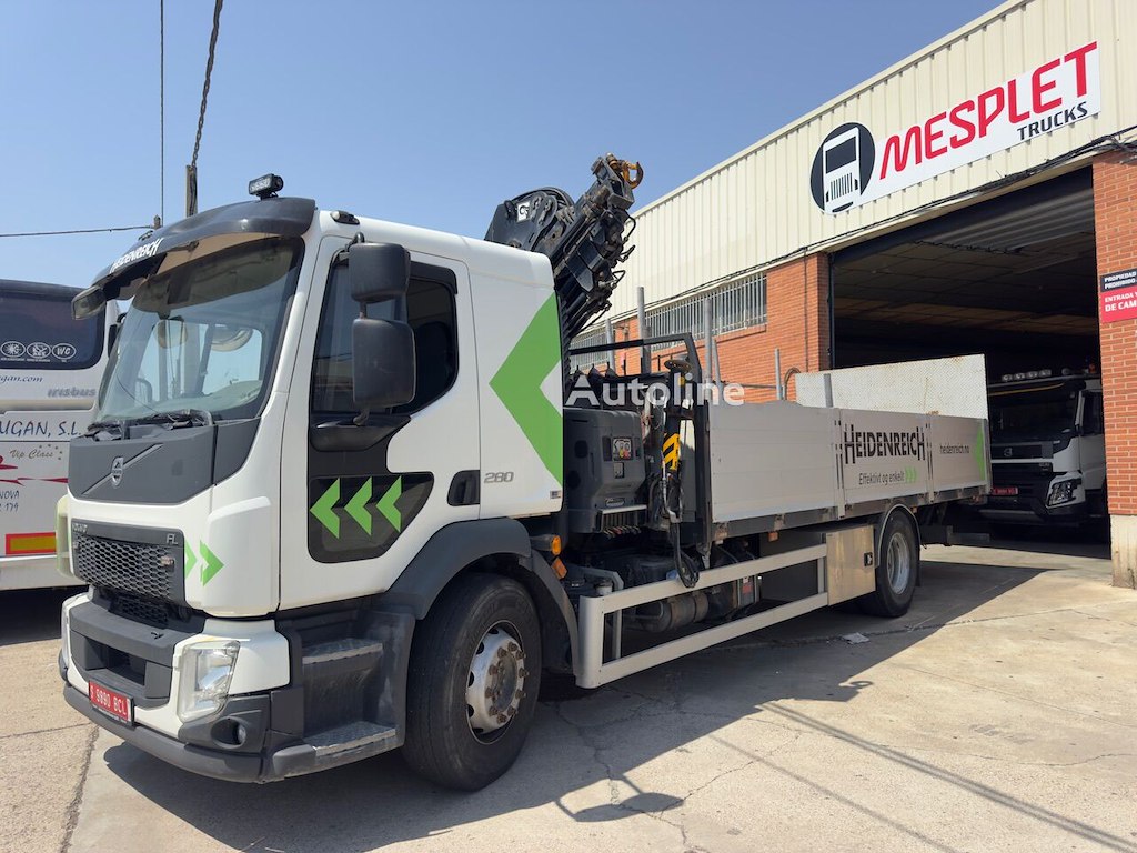 Volvo FL 280 kamion s ravnom platformom