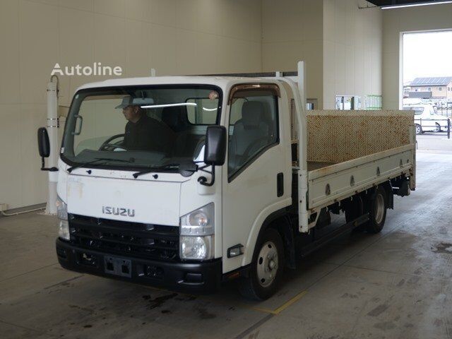 Isuzu ELF kamion s ravnom platformom