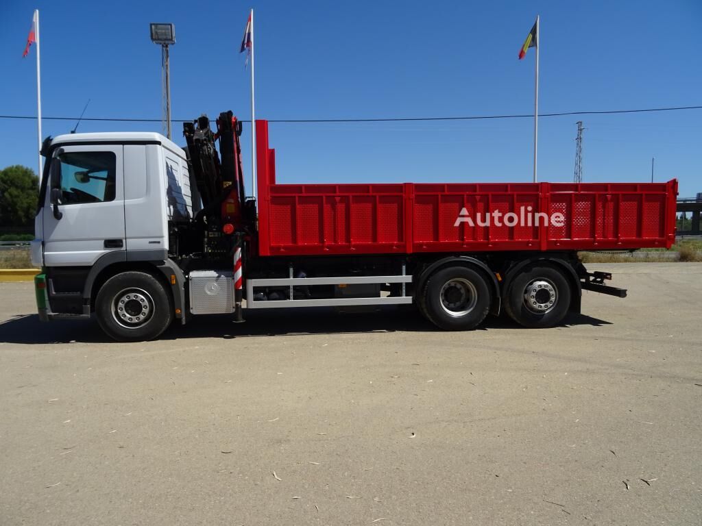 Mercedes-Benz ACTROS 25 36 kamion s ravnom platformom