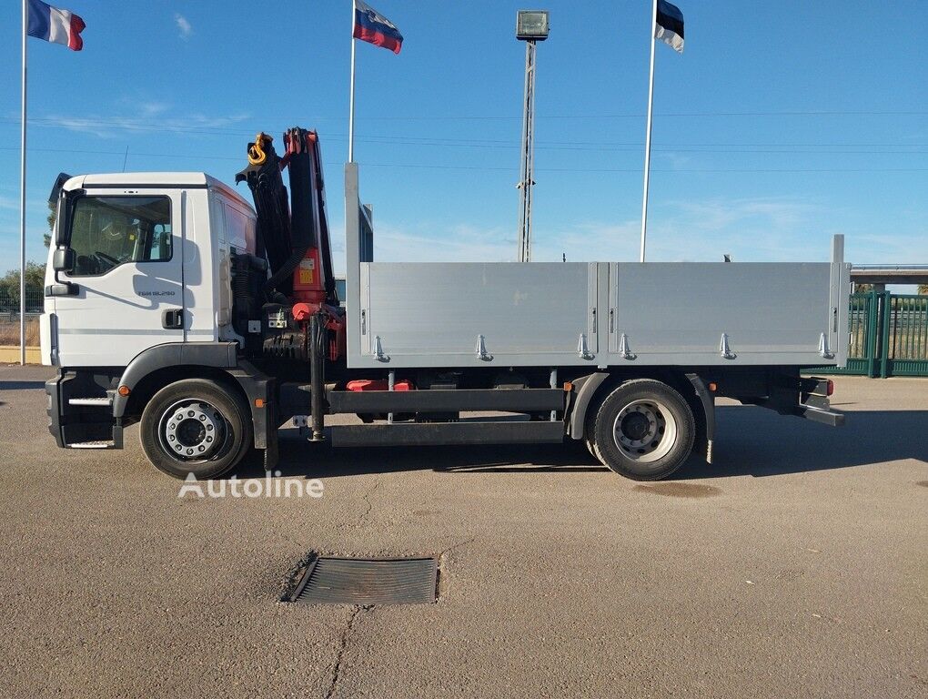 MAN TGM 18 290 kamion s ravnom platformom