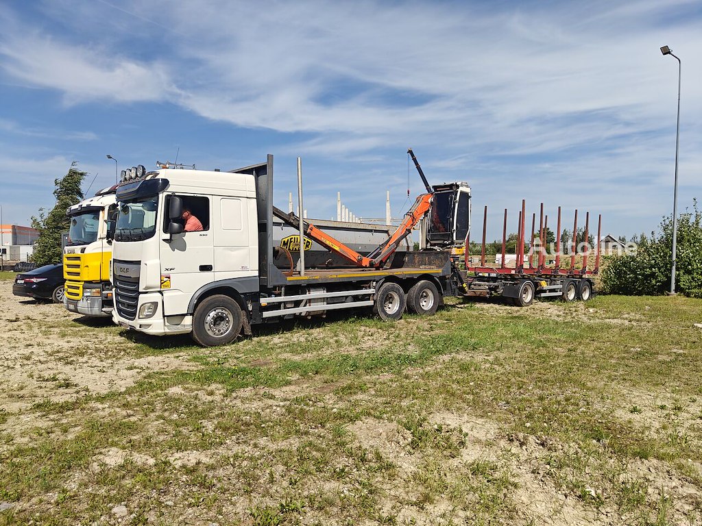 DAF XF 530 kamion za prevoz drva + šumarska prikolica