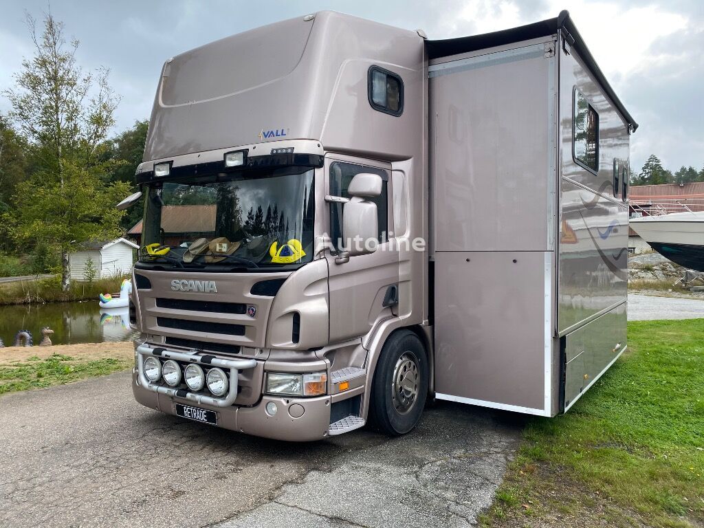 Prodaje se Scania P380LB6X2*4MLB kamion za prevoz konja na aukciji