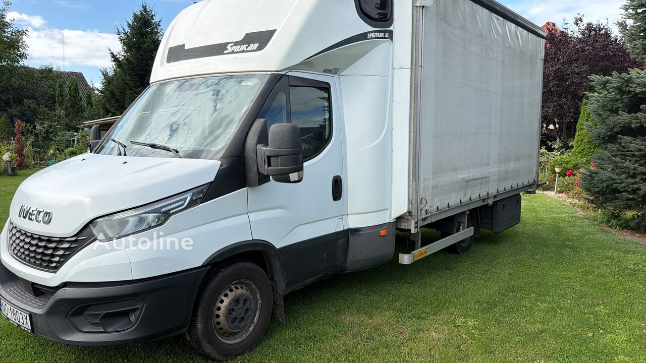 IVECO Daily 35S kamion s zavesom < 3.5t