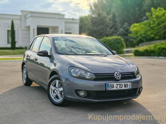 Na prodaju Volkswagen Golf 6  1.6 TDI, 2011. godište
