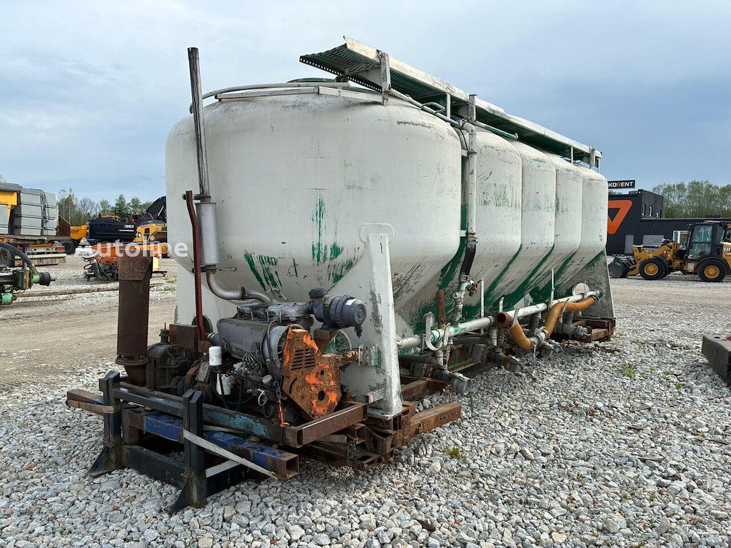 Interconsult Sverige AB C5-26KA SILO TANK cisterna silos